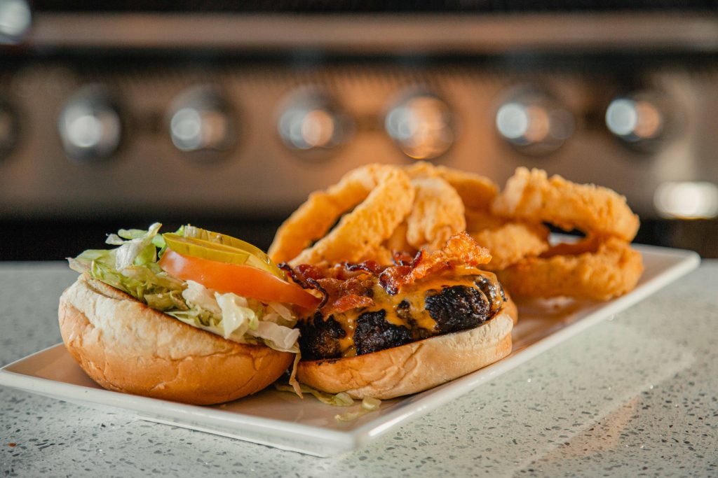 Home - Café Américain